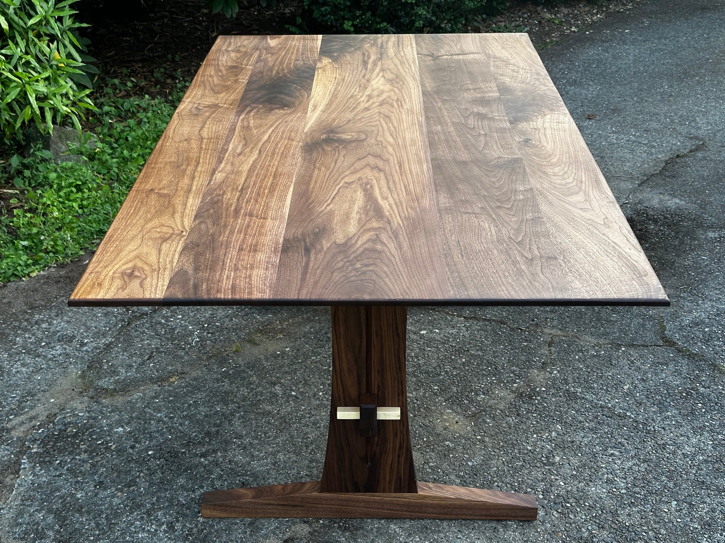 trestle table oak